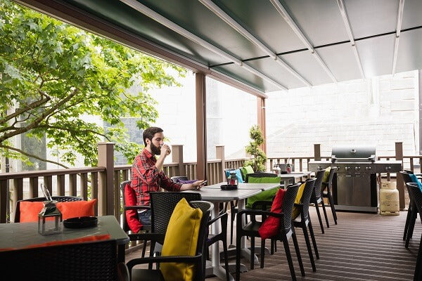 Buy FAR Infrared Heaters for Cafes, Bars & Restaurants - Thermisia